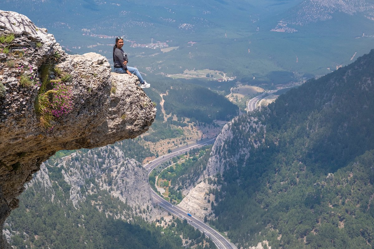 Gülek Castle (Cilician Gates Fortress) - All About Türkiye